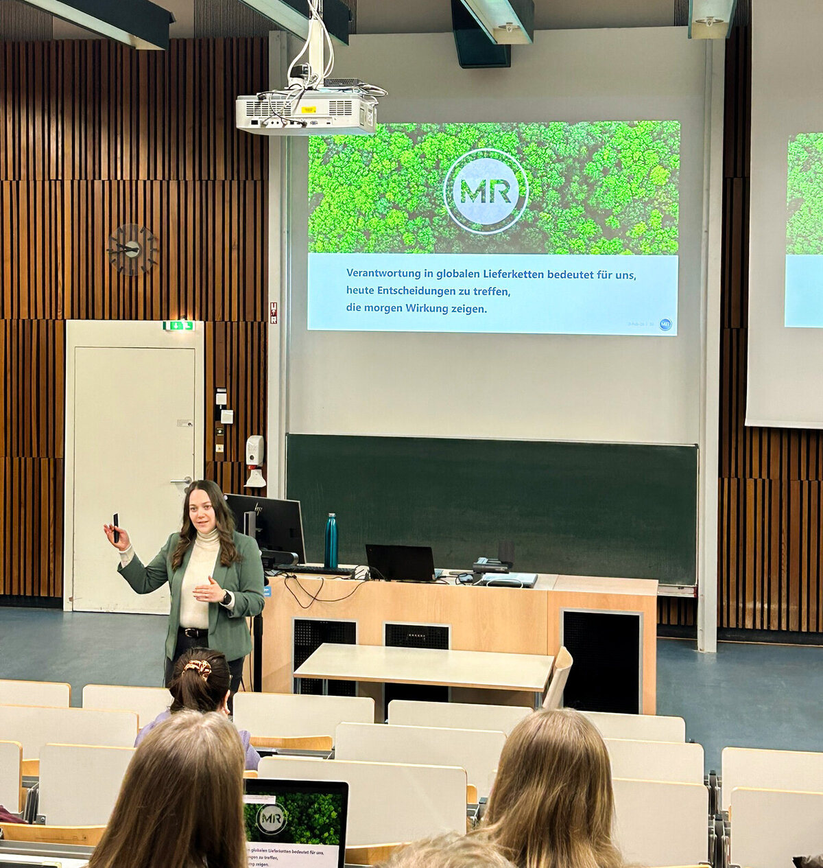 Guest lecture: Sustainability @MR - Responsibility in global supply ...